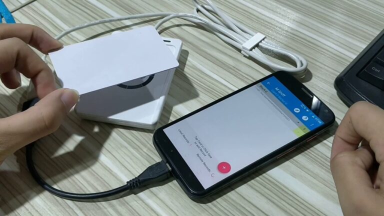 How to Copy an Access Card to Your Phone Using NFC - Duplicate Card ...